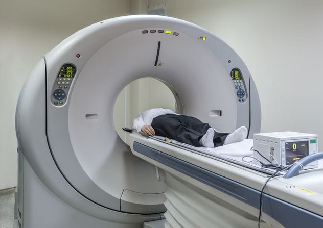 Expert Guide to Claustrophobia Symptoms | CHMC Dubai